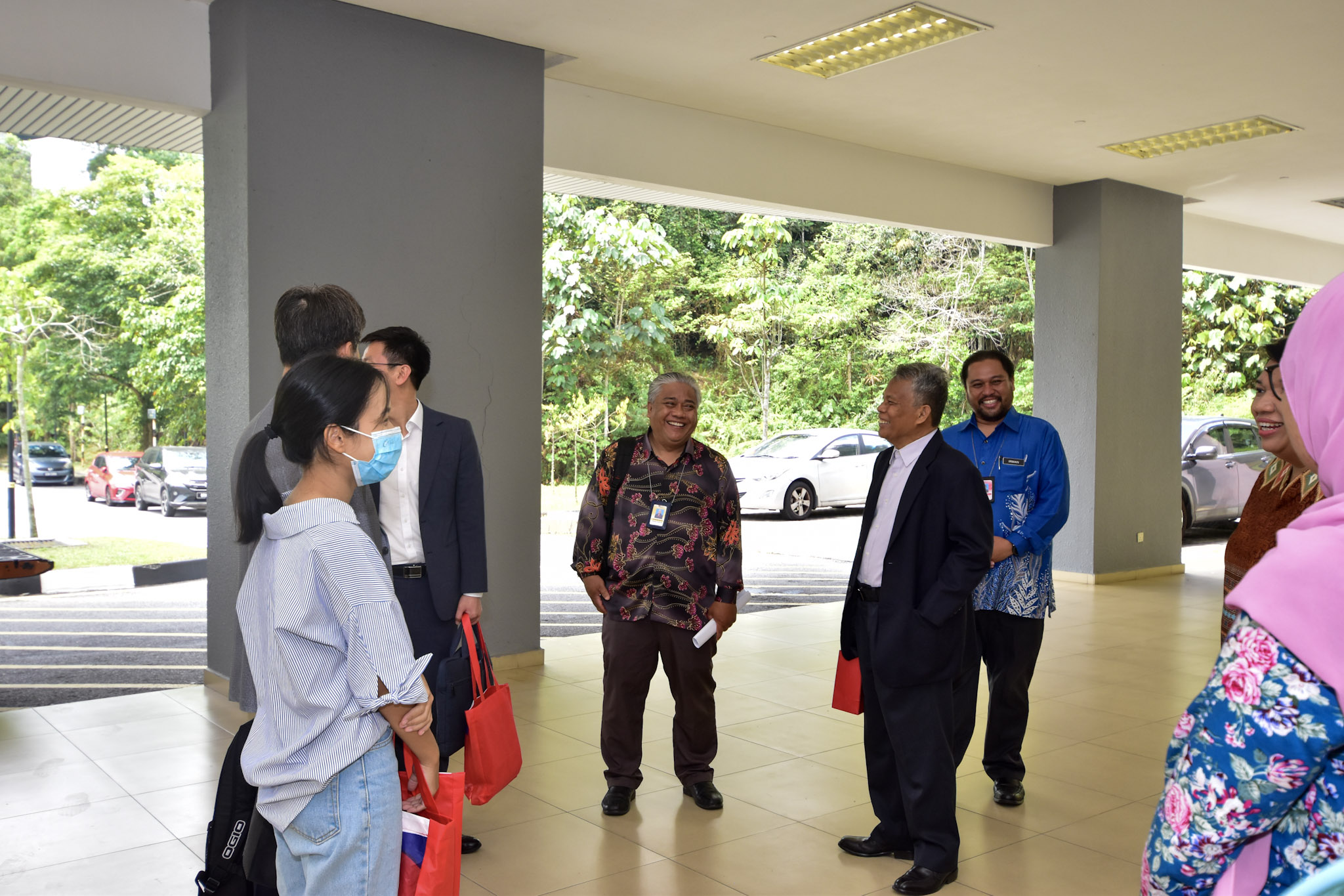 LAWATAN DARI SUN MOON UNIVERSITY, KOREA KE UNIVERSITI KEBANGSAAN ...