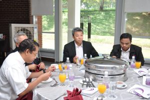 Makan Tengah Hari Majlis Tertinggi Majlis Alumni UKM bersama YBhg. Prof ...