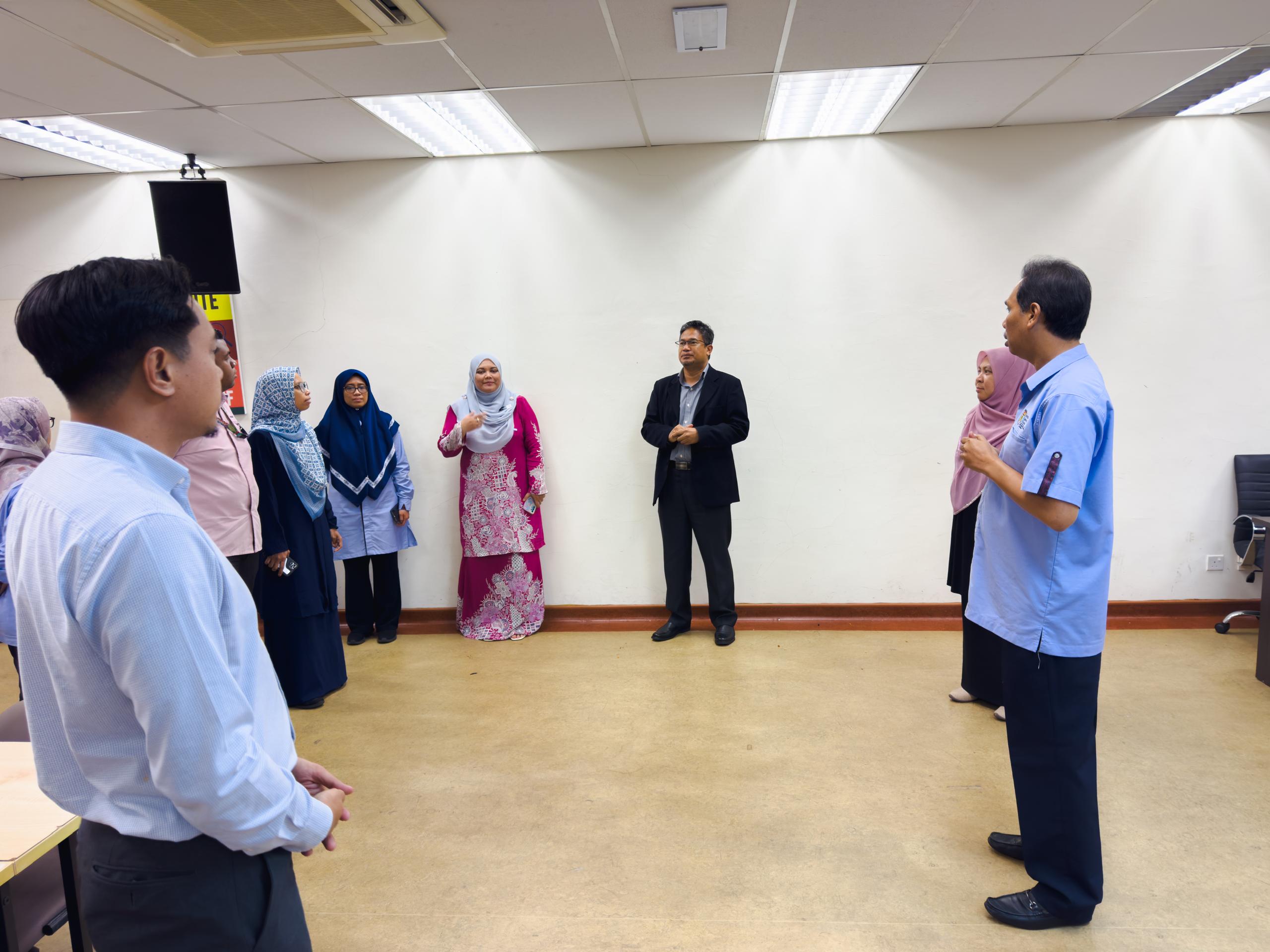 PENILAIAN AKREDITASI PENGAKREDITAN PEMBELAJARAN BERASASKAN PENGALAMAN ...