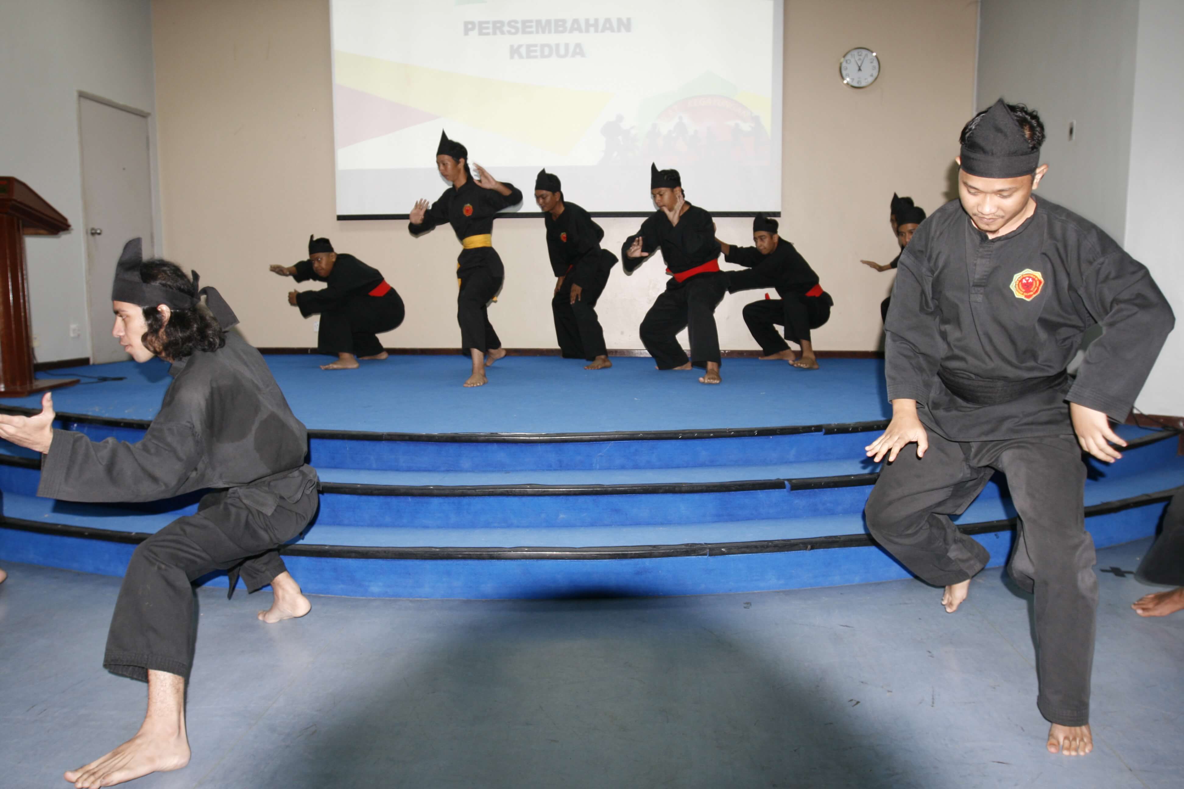 Seni Silat Melayu: Falsafah, Ilmu dan Amalan Seni Silat Kegayungan Sri ...