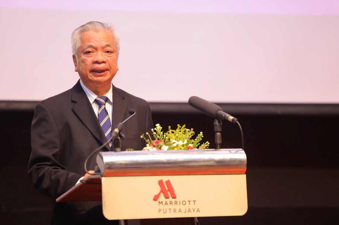 Majlis Alumni FEP Bina Jaringan Kukuh - Berita UKM