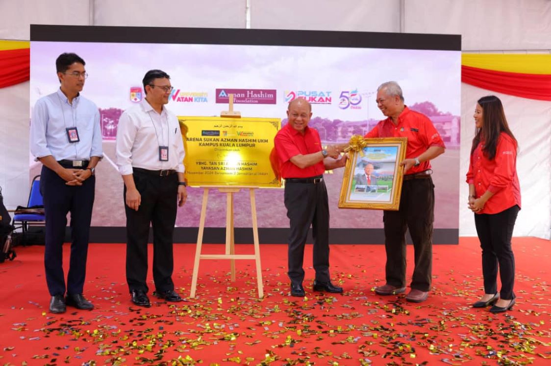 UKM Lancar Arena Sukan Azman Hashim Kampus Kuala Lumpur - Berita UKM