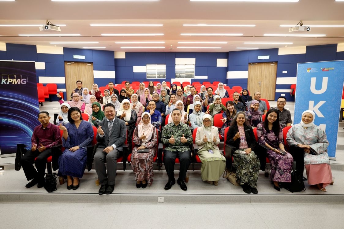 Sinergi UKM–KPMG Bentuk Generasi Pemimpin Berintegriti dan Berdaya ...