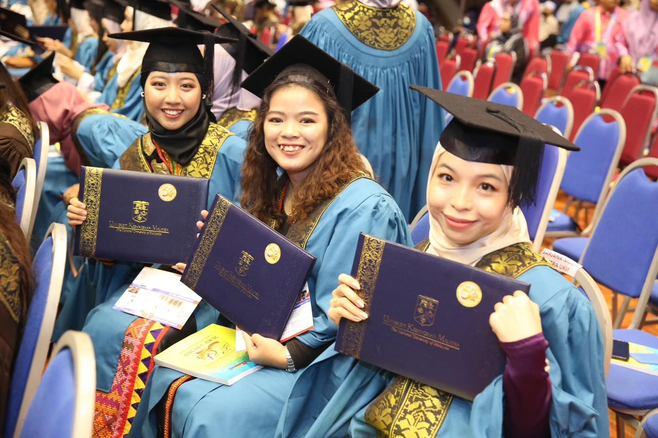 Convocation Ceremony Of The First Cohort Of SMSN Citra Graduates ...