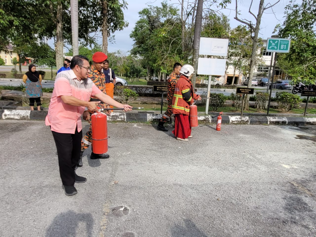 PPCU Fire Parade Training | Pusat Pengajian Citra Universiti (School of ...