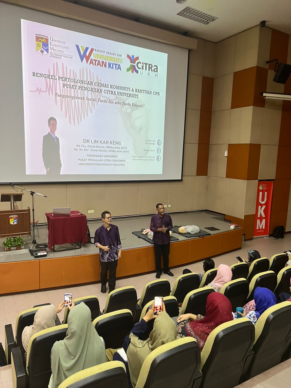 Community First Aid & Cardiopulmonary Resuscitation (CPR) Workshop | Pusat Pengajian Citra ...