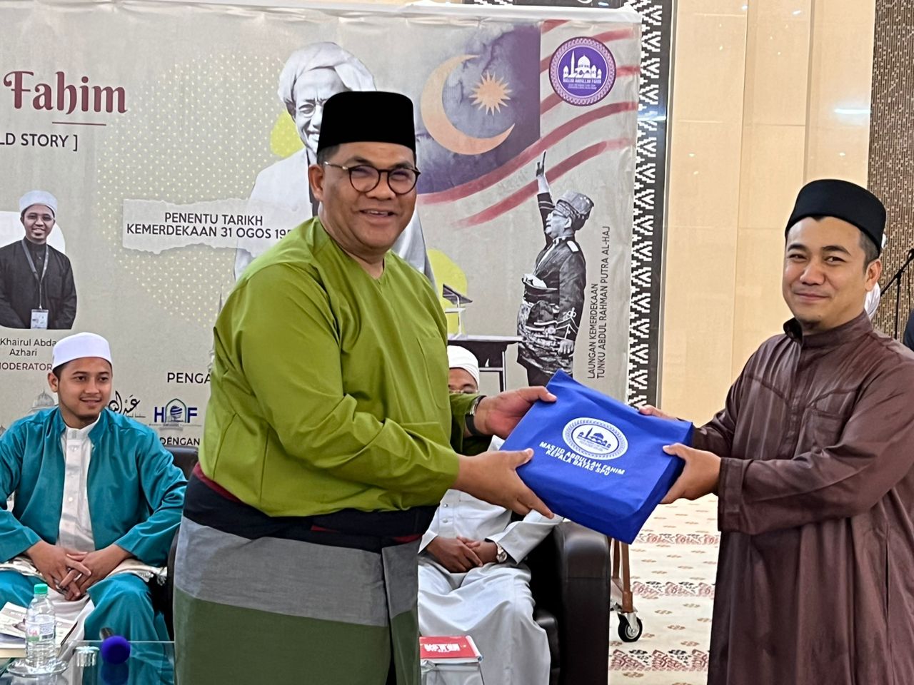 Majlis bacaan Yassin dan Tahlil serta Pengkisahan Sheikh Abdullah Fahim (The Untold Story ...