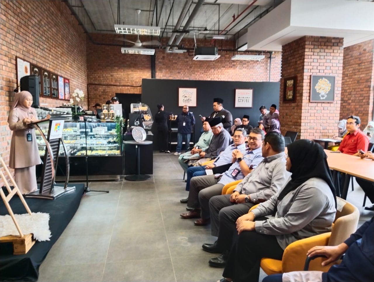 Pelancaran Kafe RICHIAMO Coffee, cawangan ke-126 yang bertempat di ...