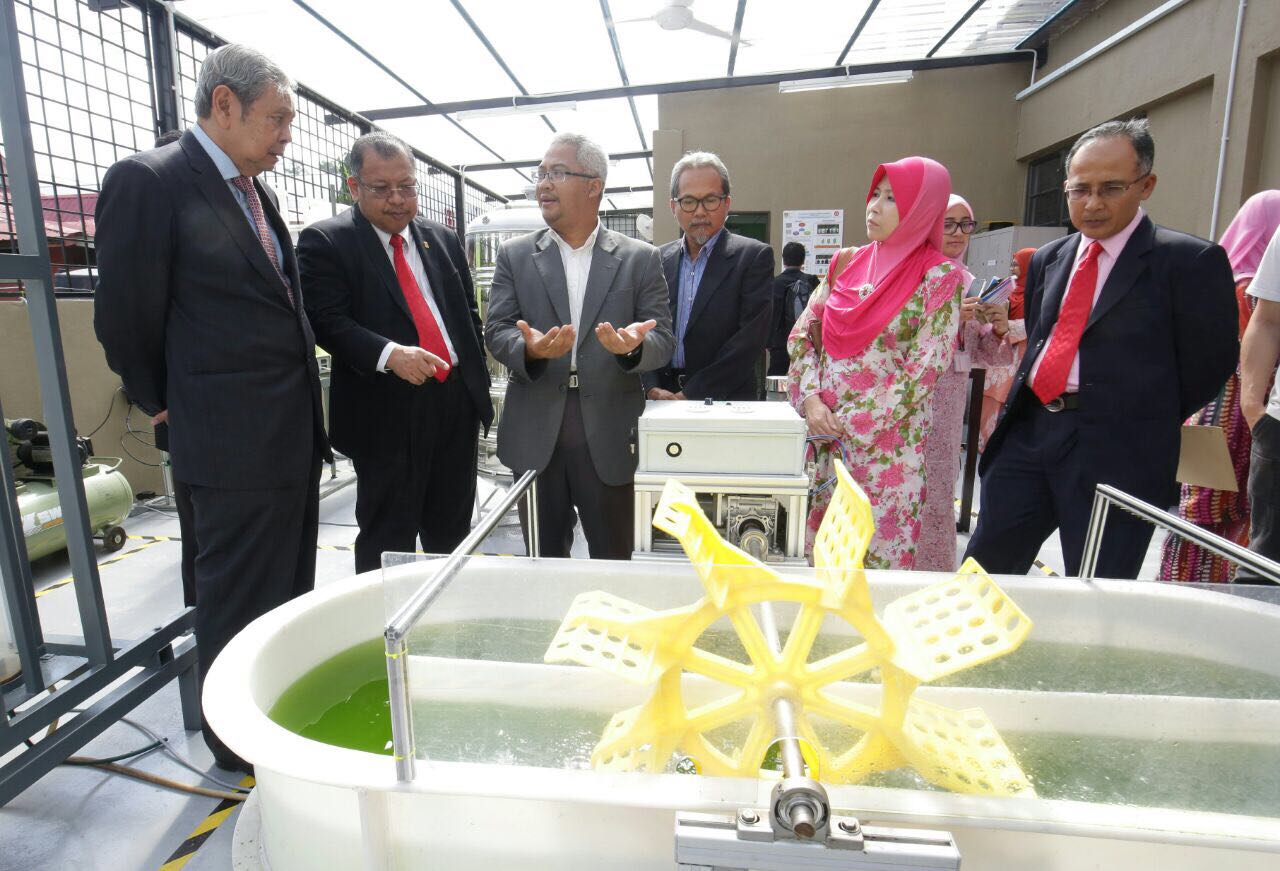 [:de]Feb 2017: Majlis Perasmian Makmal Pemerangkapan Karbon[:en]Feb ...