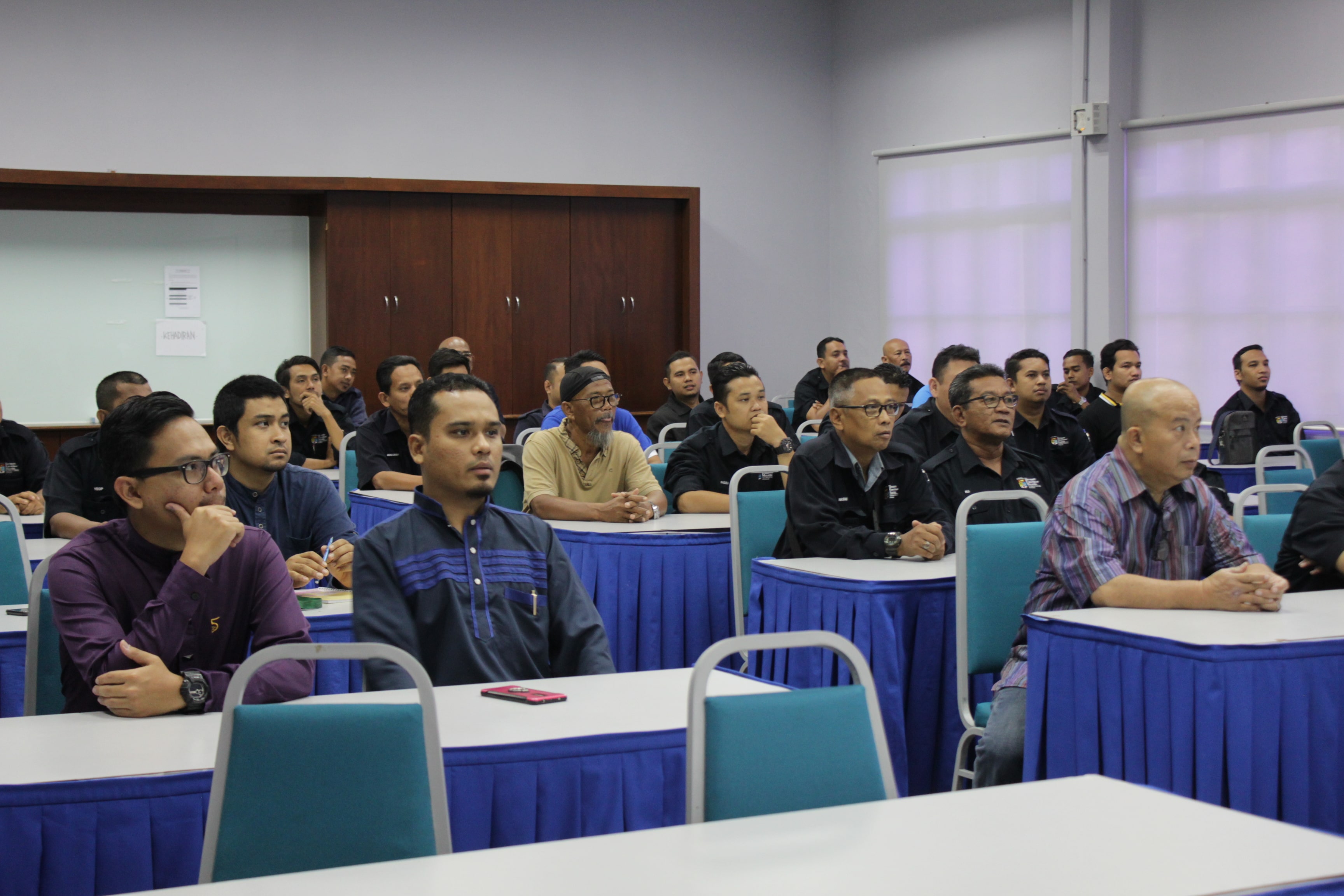 KURSUS PEMANTAPAN ORGANISASI KAKITANGAN PRASARANA-UKM (GRED 19-28 ...