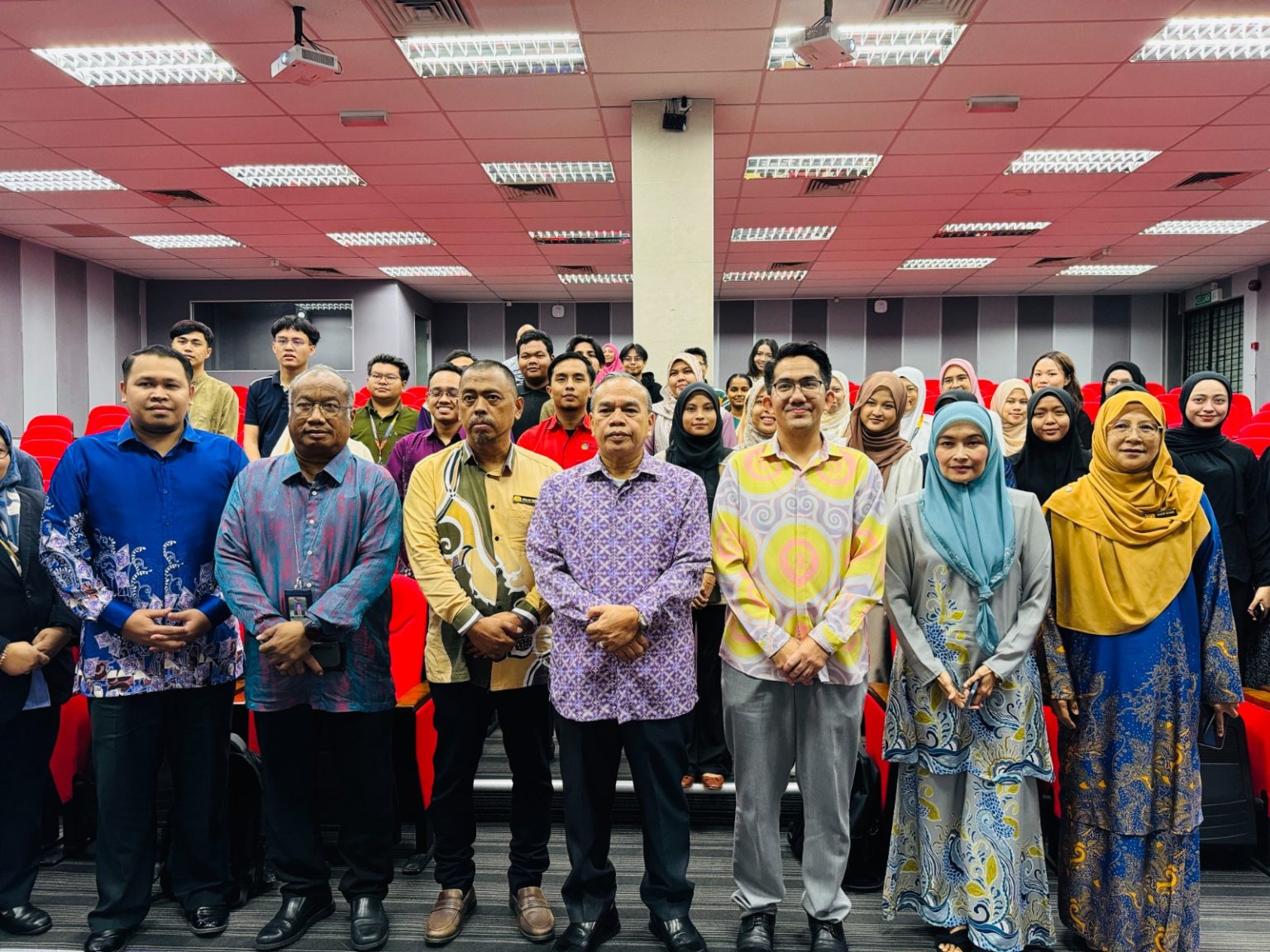 Program Kesedaran Berkesatuan Siri 1 Bersama UKM – Kesatuan Kakitangan ...