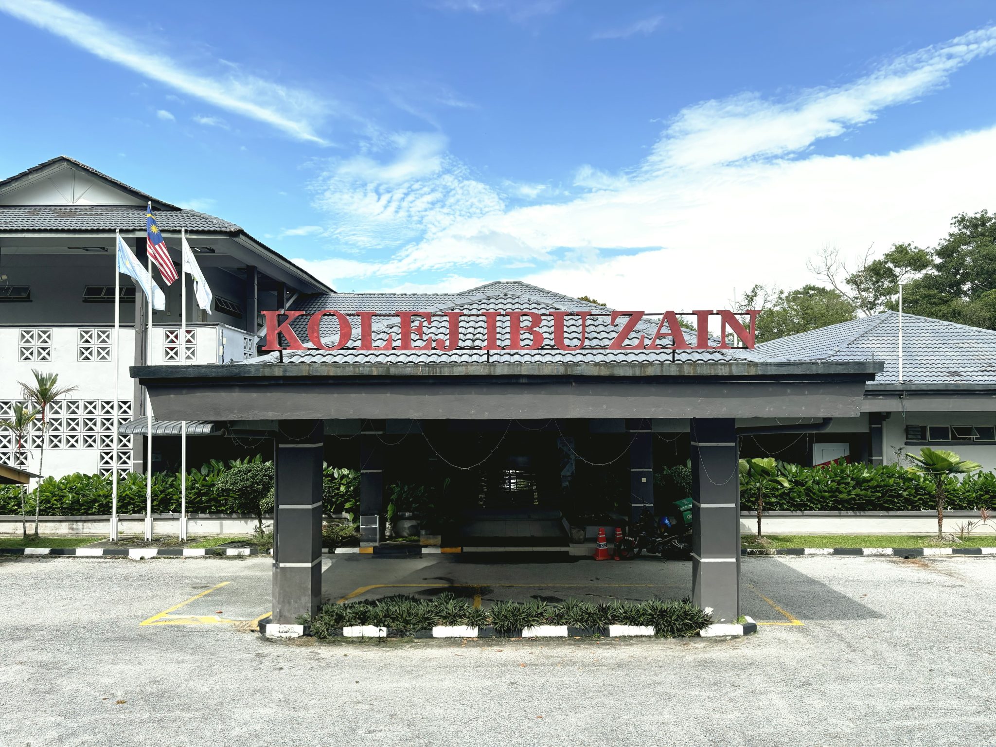 Contact Us – Kolej Ibu Zain (KIZ) UKM