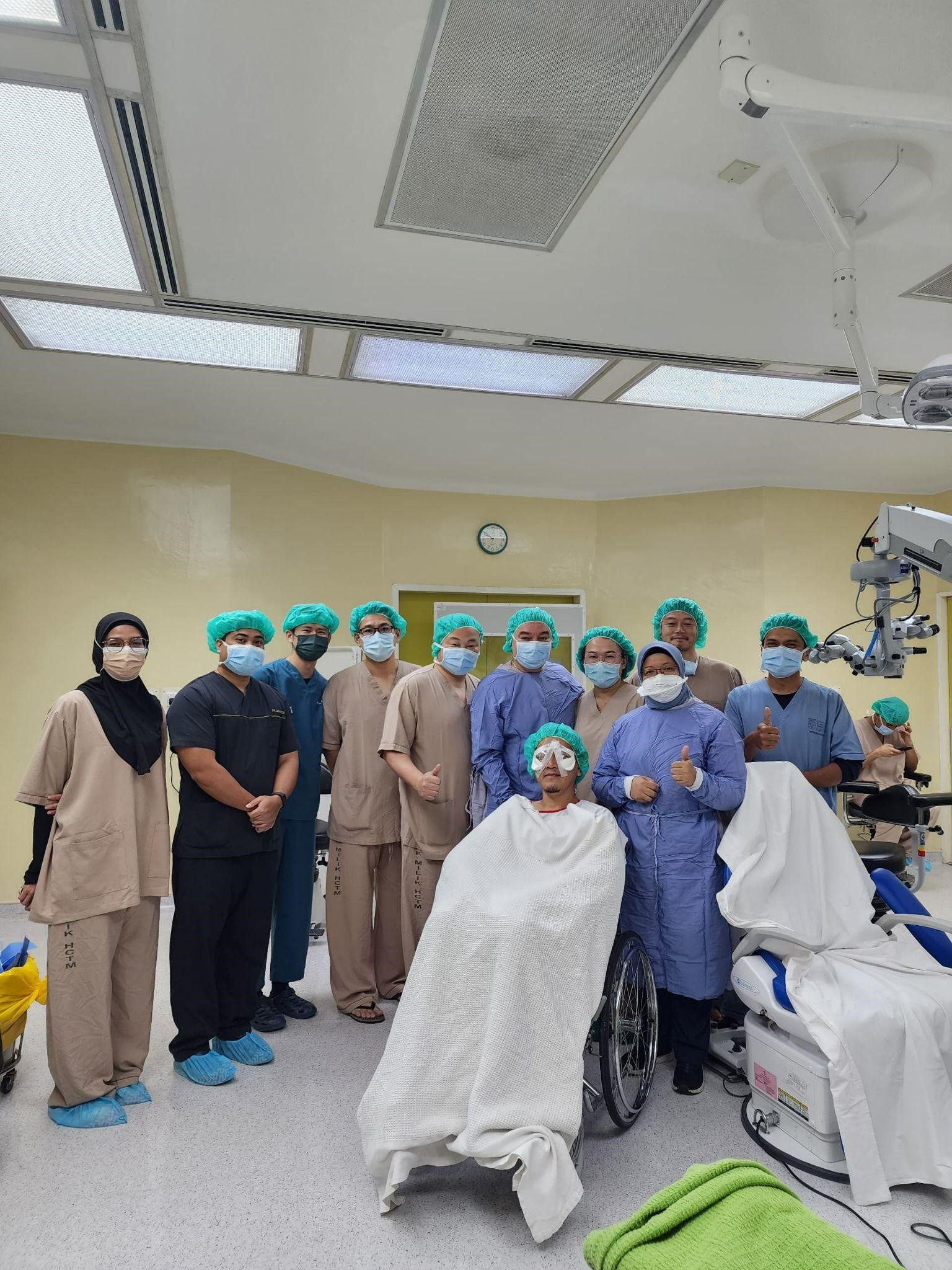 The First Medennium Phakic Lens implantation in Southeast Asia by the ...