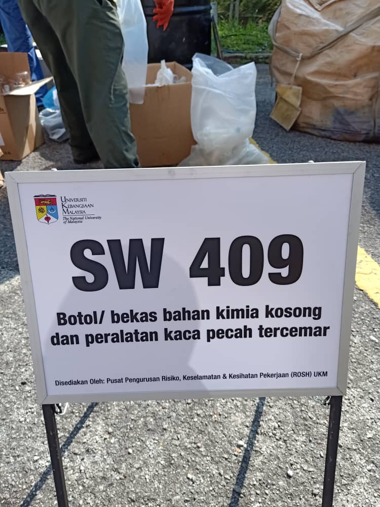 Pelupusan Sisa Kimia 2021 – Jawatankuasa Keselamatan & Kesihatan ...