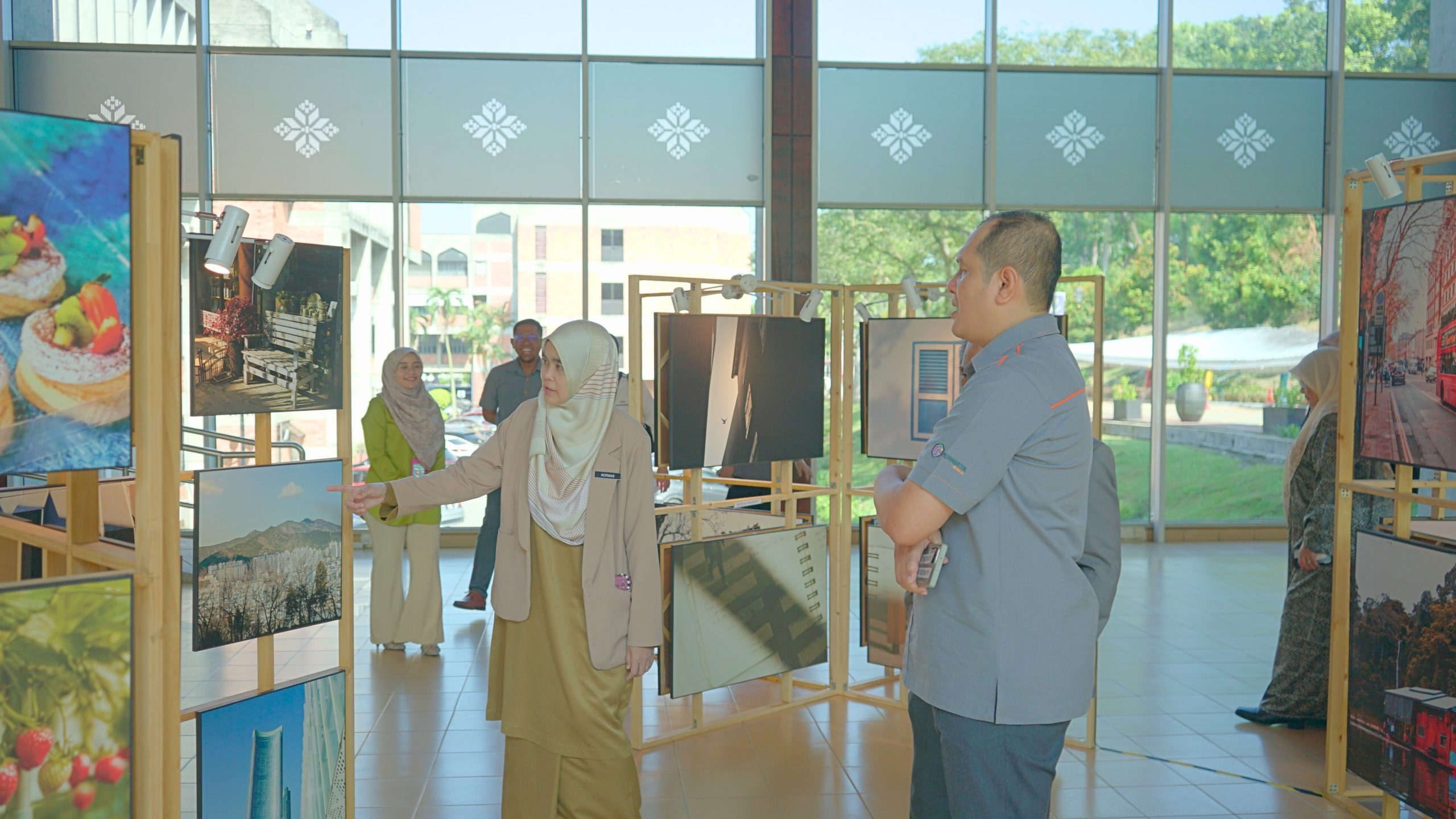 LAWATAN BAHAGIAN PERMATA, KPM KE PAMERAN FOTO PERMATA REMAJA x KAYWON ...