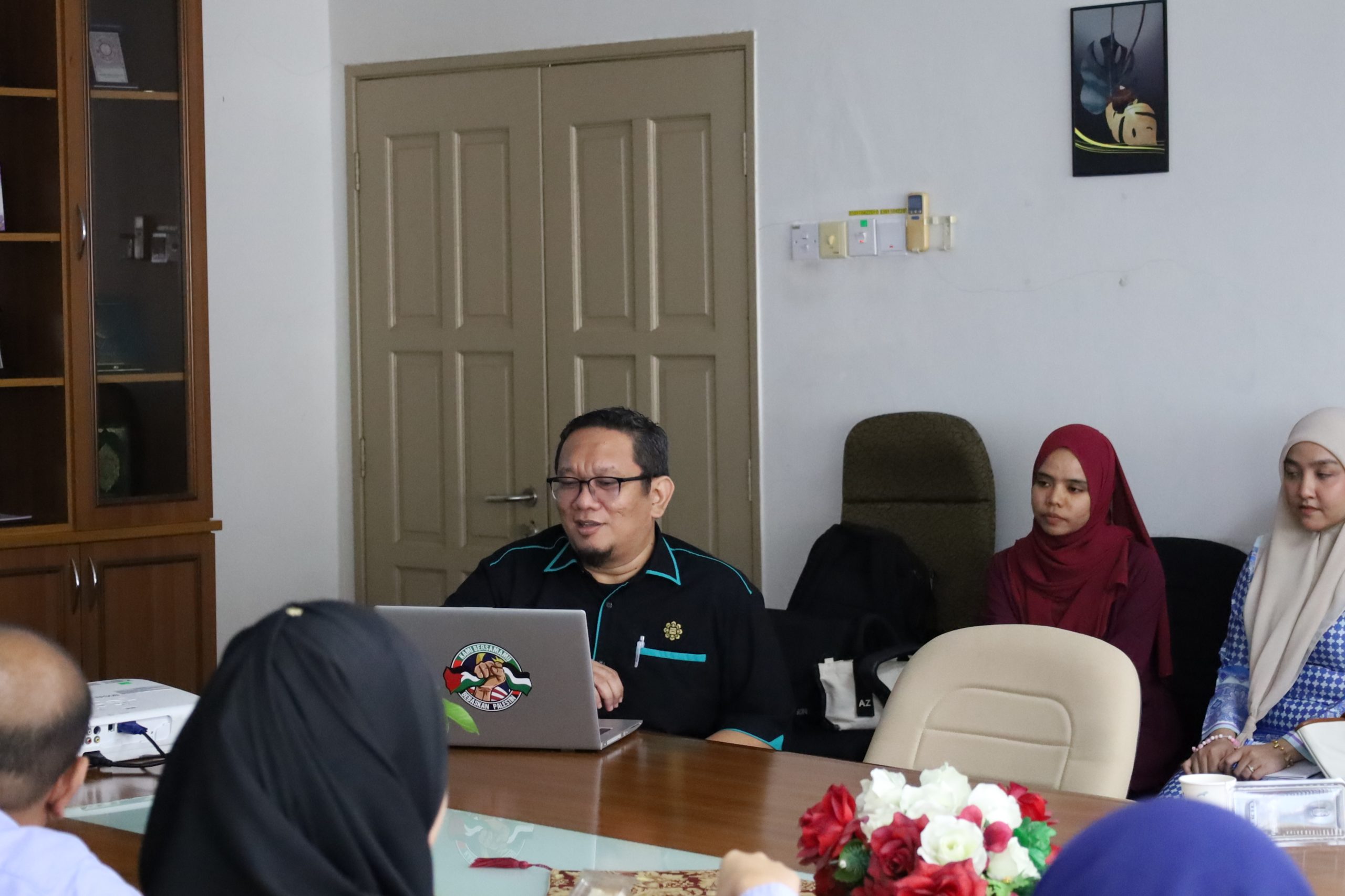 LAWATAN PENANDA ARAS PUSAT PERUMAHAN PELAJAR KE UNIVERSITI ISLAM ...