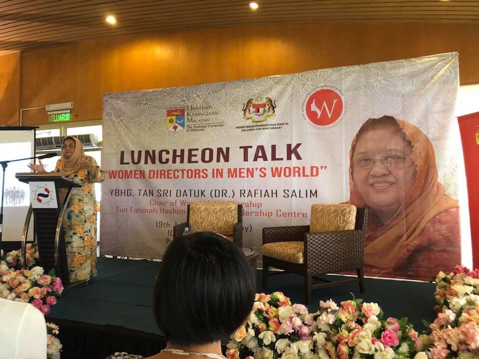 Luncheon Talk Penyandang Kursi Kepimpinan Wanita, Y.Bhg. Tan Sri Datuk ...