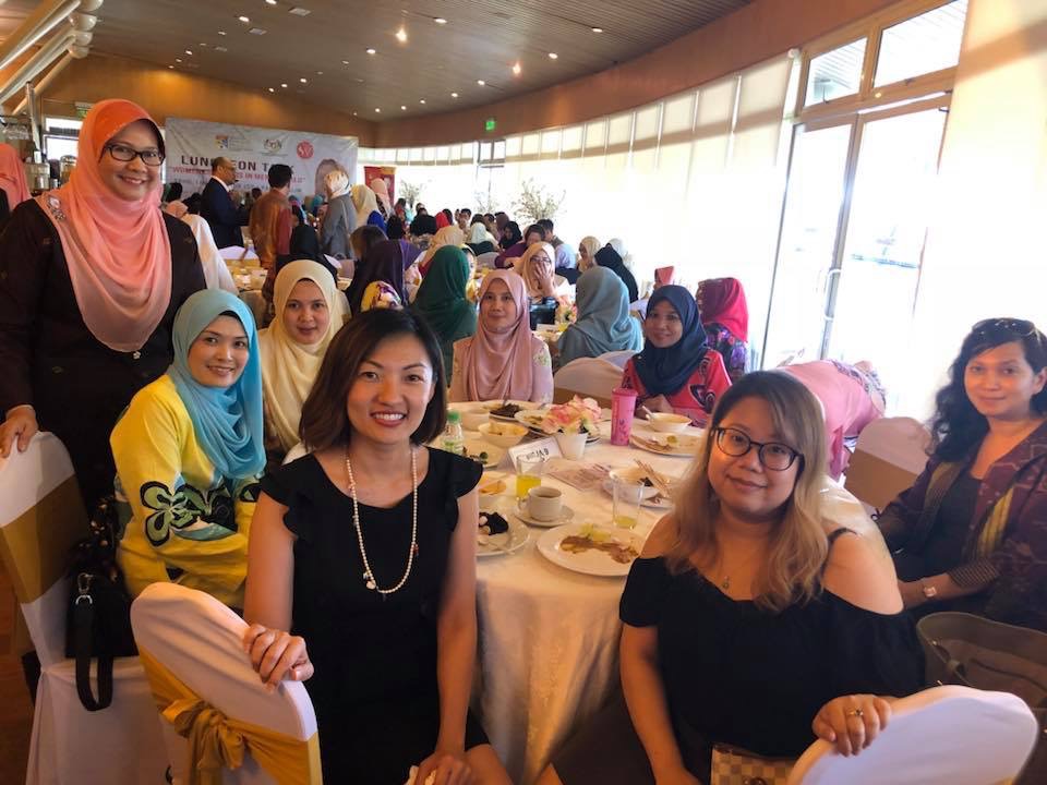 Luncheon Talk Penyandang Kursi Kepimpinan Wanita, Y.Bhg. Tan Sri Datuk ...