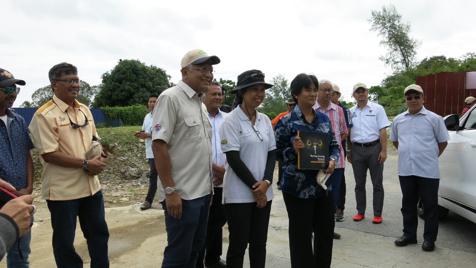 Lawatan ke Tapak Batu Jatuh Tanjung Mali Bersama YTM Tunku Temenggong ...