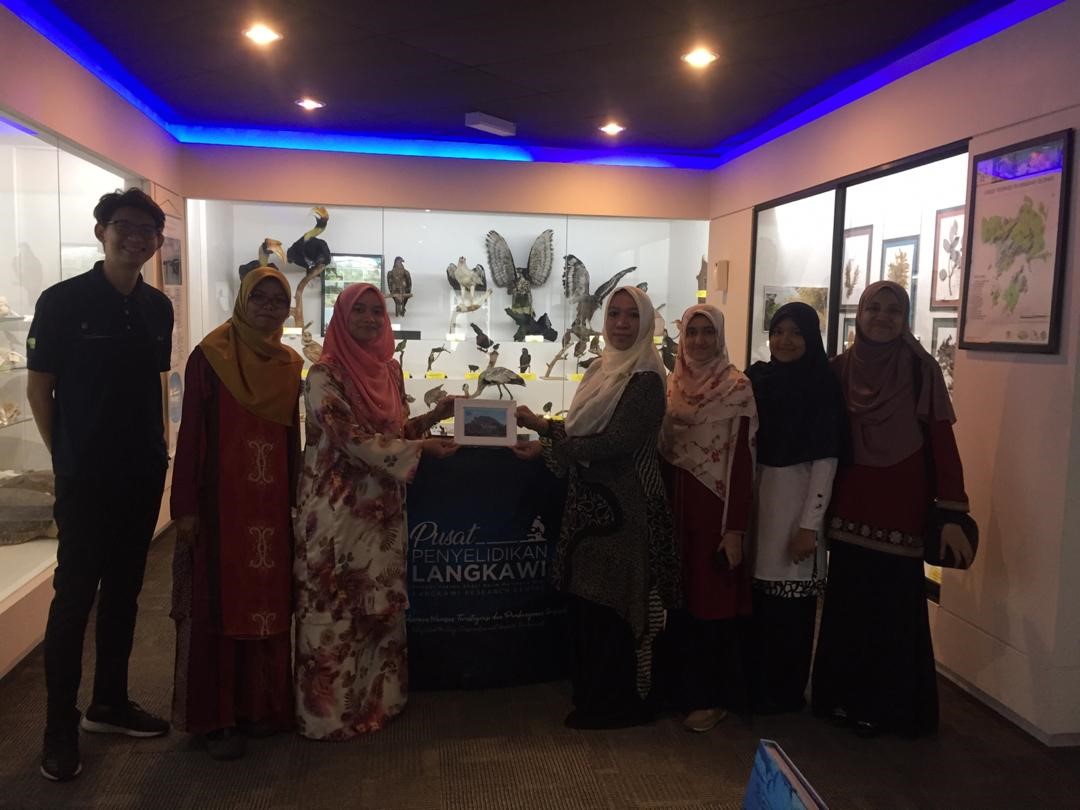 Lawatan oleh Institut Penyelidikan dan Latihan Halal Antarabangsa ...