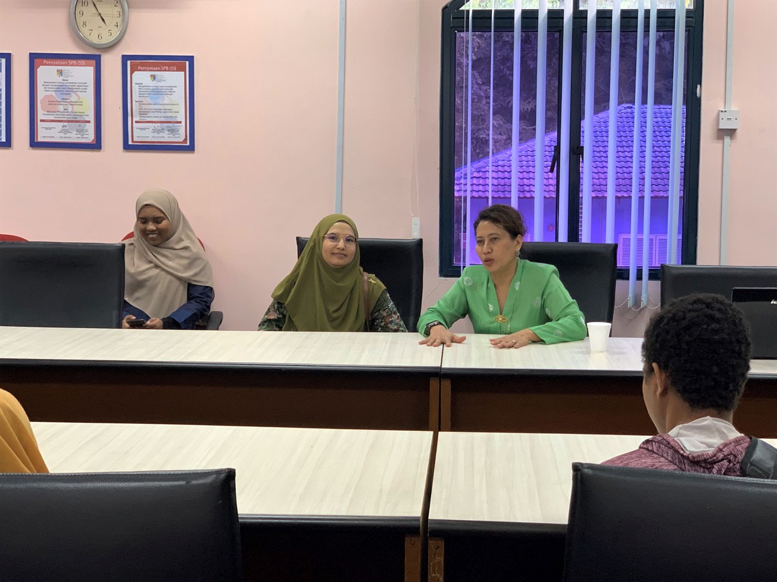 Lawatan UCTC Bersama Orang Asli Pos Gob Ke Pusat Kesihatan Universiti ...