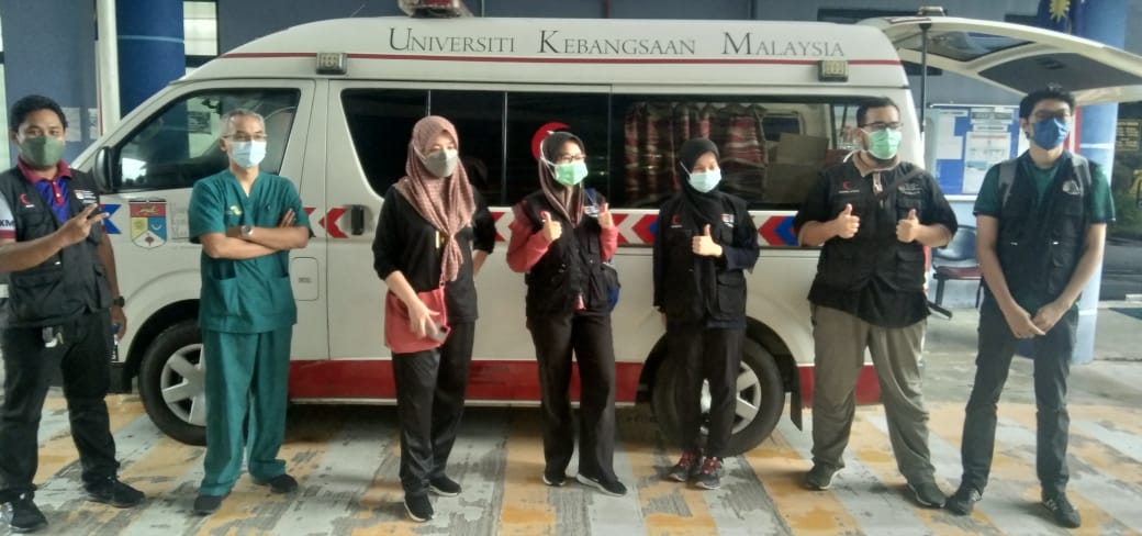 MISI BANTUAN BANJIR PUSAT KESIHATAN UKM KE PPS SEPANG PADA 22 DIS 2021 ...