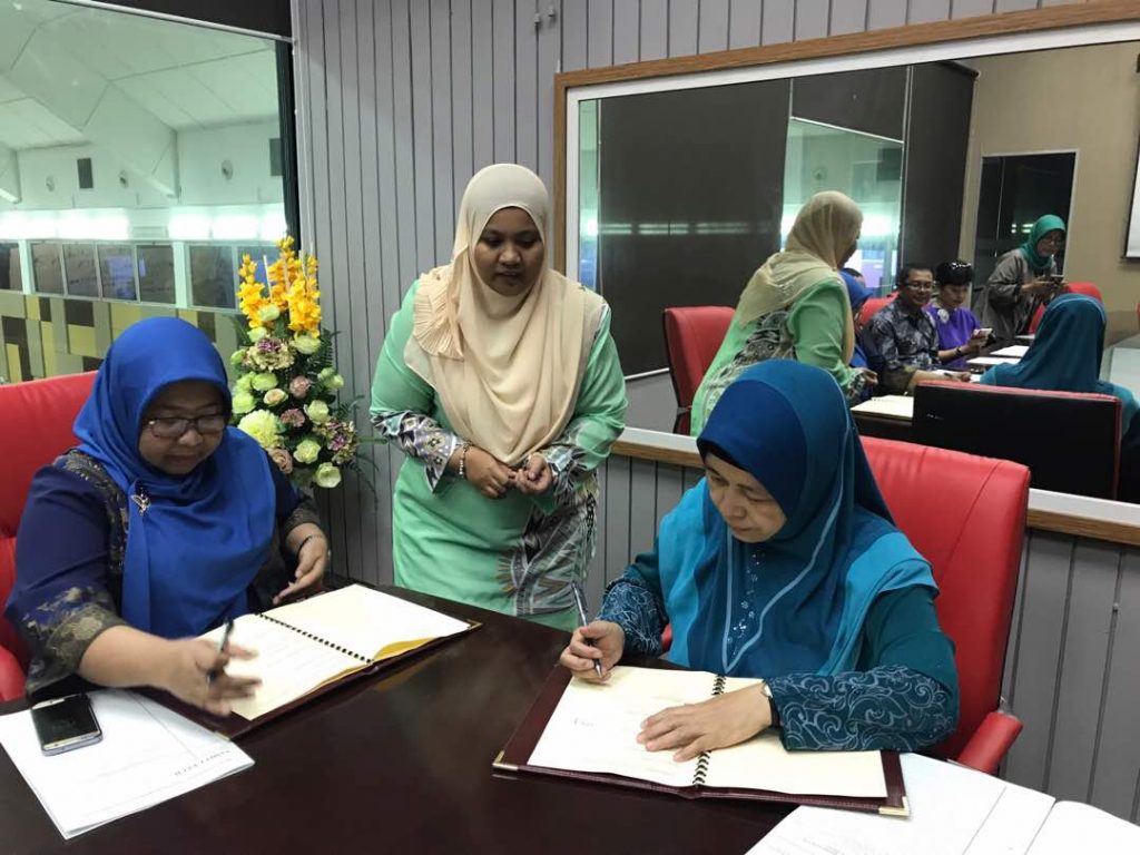 MOA UKM – UNPAD - Sekretariat Pengajian Prasiswazah