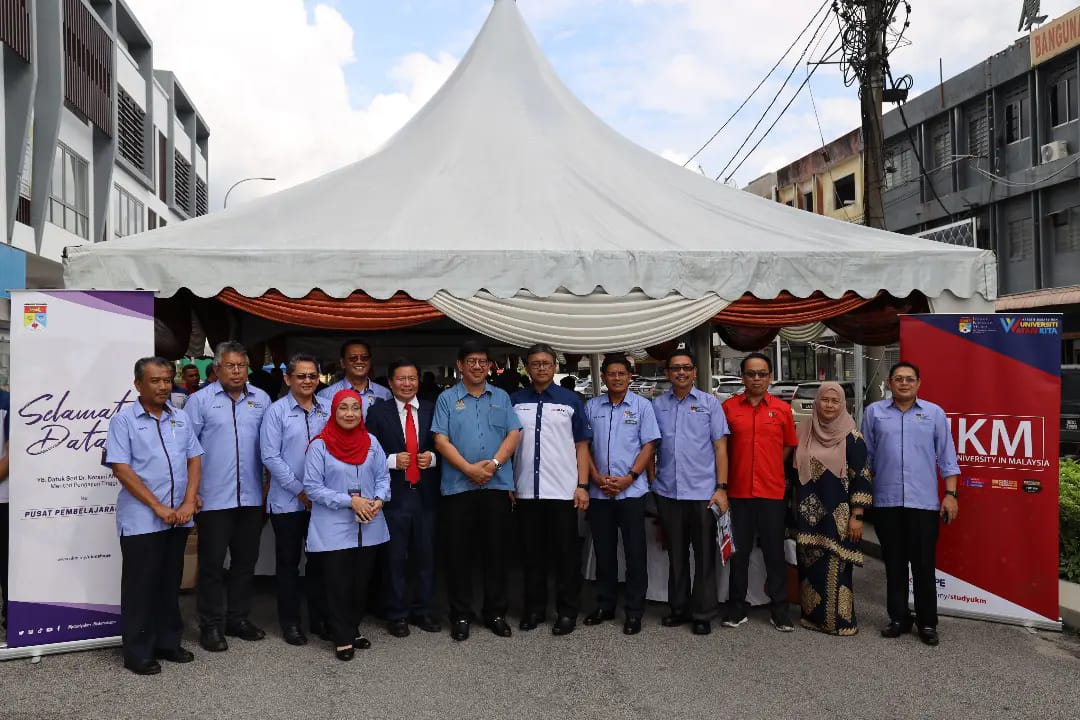 Majlis Perasmian Kampus Satelit UKM@Parit Sulong | Pusat Pembentukan ...