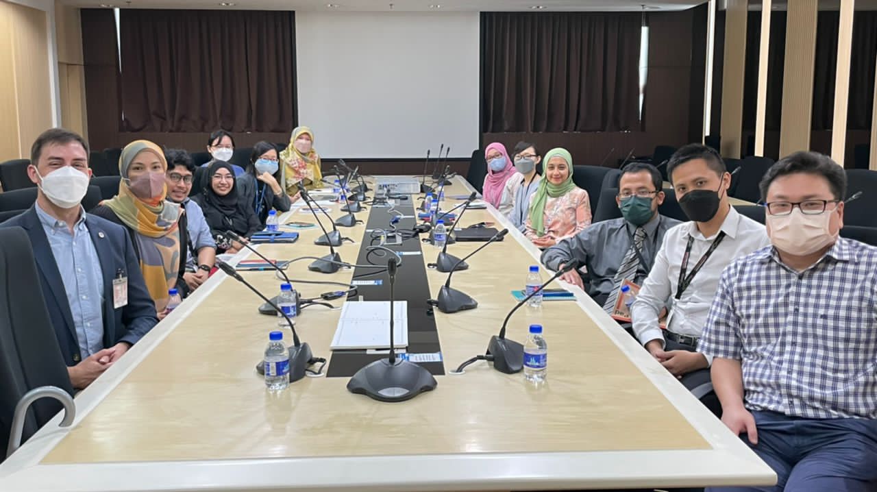 Aaron Neal, D.Phil. Visit to UMBI | UKM Medical Molecular Biology Institute